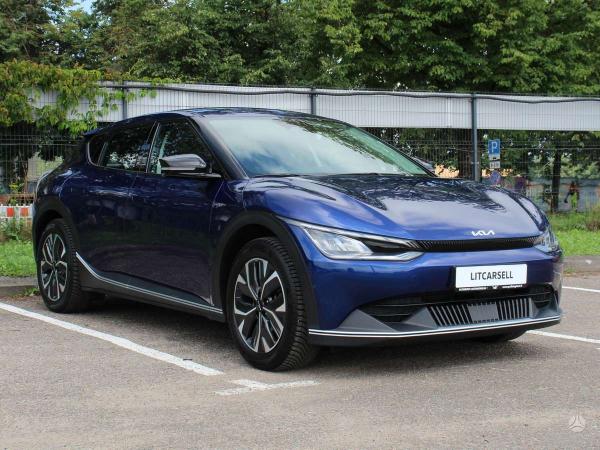 Zils Kia EV6 2023 Viļņa, ar dzinēja tilpumu 0.00 L un nobraukumu 59 tūkst. km par 24990 €, foto 2 vietnē AUTOMOTO.COM.LV