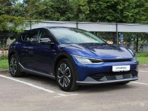 Zils Kia EV6 2023 Viļņa, ar dzinēja tilpumu 0.00 L un nobraukumu 59 tūkst. km par 24990 €, foto 3 vietnē AUTOMOTO.COM.LV