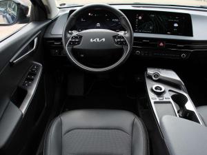 Zils Kia EV6 2023 Viļņa, ar dzinēja tilpumu 0.00 L un nobraukumu 59 tūkst. km par 24990 €, foto 9 vietnē AUTOMOTO.COM.LV