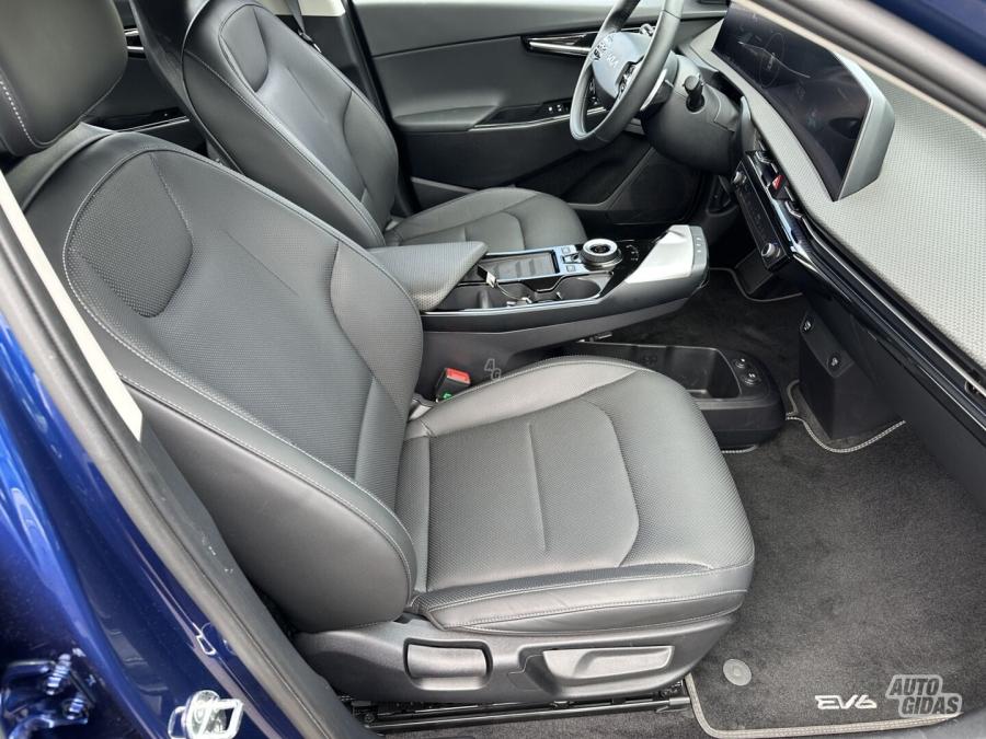 Zils Kia EV6 2023 Avižieniai, ar dzinēja tilpumu 0.00 L un nobraukumu 12 tūkst. km par 24500 €, foto 7 vietnē AUTOMOTO.COM.LV