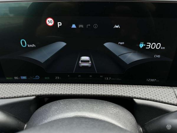 Синий Киа EV6 2023 в Вильнюс, объемом двигателя 0.00 л и пробегом 12 тыс. км за 24500 €, фото 9 на AUTOMOTO.COM.LV