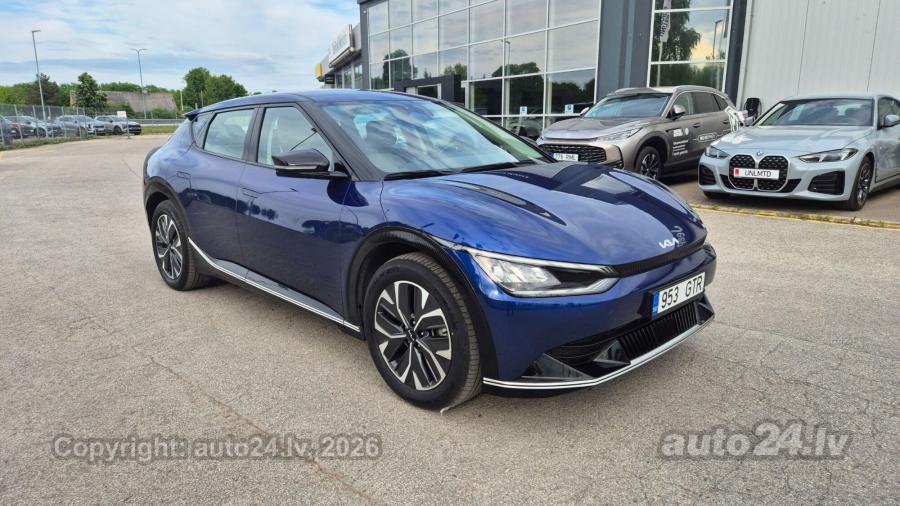 Zils Kia EV6 2023 Tallina, ar dzinēja tilpumu 0.00 L un nobraukumu 59 tūkst. km par 39900 €, foto 3 vietnē AUTOMOTO.COM.LV