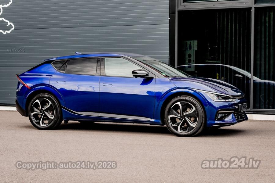 Zils Kia EV6 2023 Pērnava, ar dzinēja tilpumu 0.00 L un nobraukumu 118 tūkst. km par 35900 €, foto 3 vietnē AUTOMOTO.COM.LV