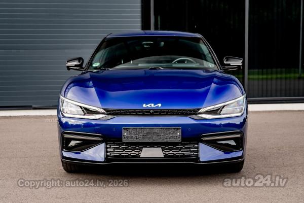 Синий Киа EV6 2023 в Пярну, объемом двигателя 0.00 л и пробегом 118 тыс. км за 35900 €, фото 4 на AUTOMOTO.COM.LV