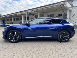 Zils Kia EV6 2023 Prienai, ar dzinēja tilpumu 0.00 L un nobraukumu 61 tūkst. km par 25999 €, foto 6 vietnē AUTOMOTO.COM.LV