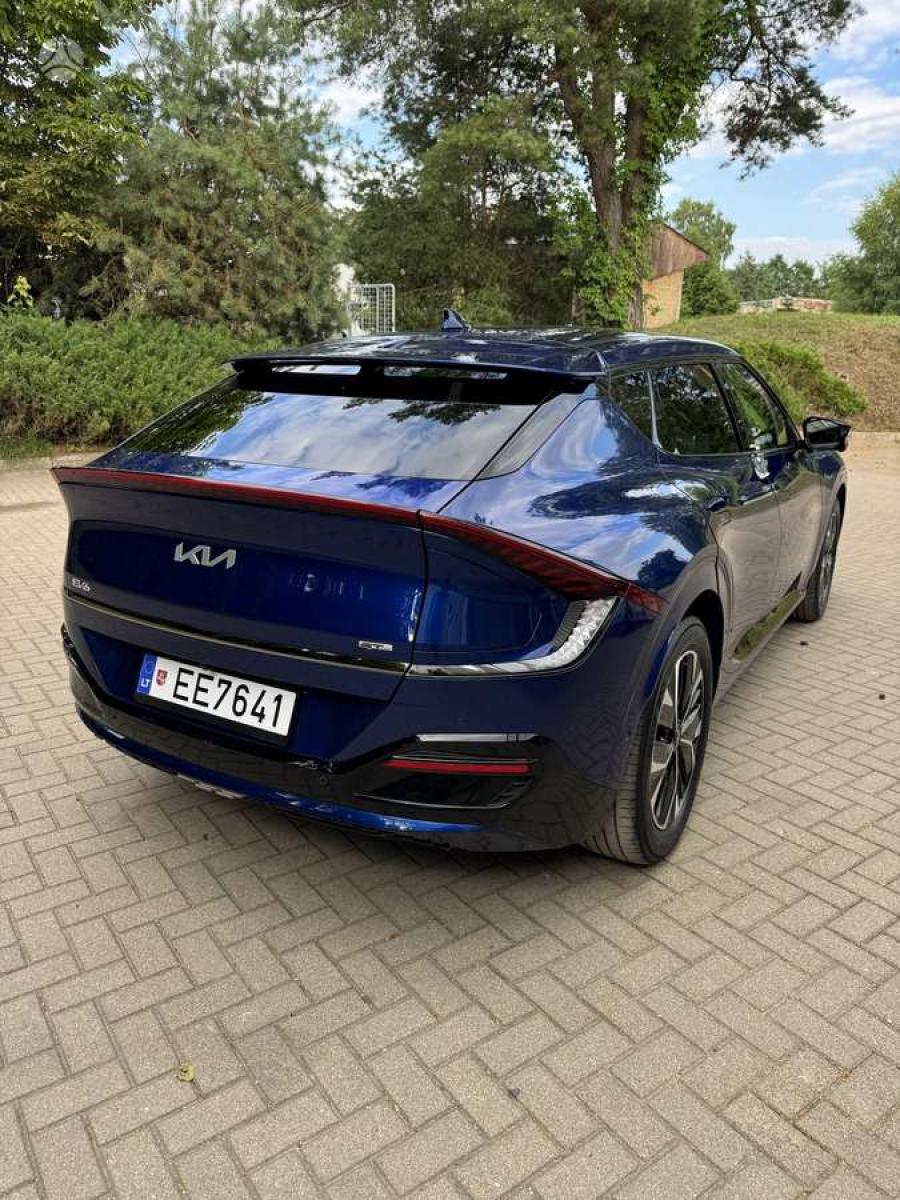 Zils Kia EV6 2023 Prienai, ar dzinēja tilpumu 0.00 L un nobraukumu 61 tūkst. km par 25999 €, foto 9 vietnē AUTOMOTO.COM.LV