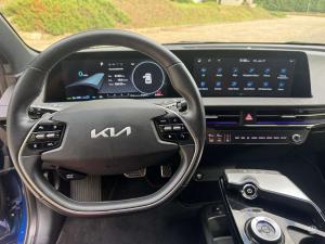 Zils Kia EV6 2023 Prienai, ar dzinēja tilpumu 0.00 L un nobraukumu 61 tūkst. km par 25999 €, foto 12 vietnē AUTOMOTO.COM.LV