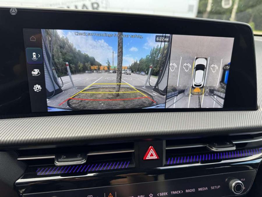 Zils Kia EV6 2023 Prienai, ar dzinēja tilpumu 0.00 L un nobraukumu 61 tūkst. km par 25999 €, foto 28 vietnē AUTOMOTO.COM.LV