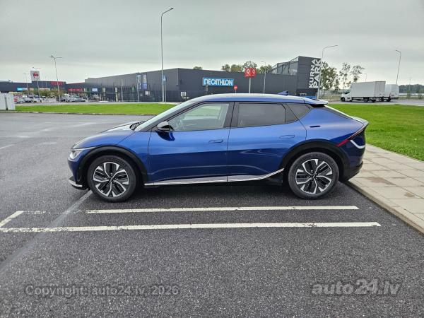 Kia EV6 2023 Tallina vietnÄ Zils Kia EV6 2023 Tallina, ar dzinÄja tilpumu 0.00 L un nobraukumu 120 tÅ«kst. km par 32500 ā¬, foto 4 vietnÄ AUTOMOTO.COM.LV