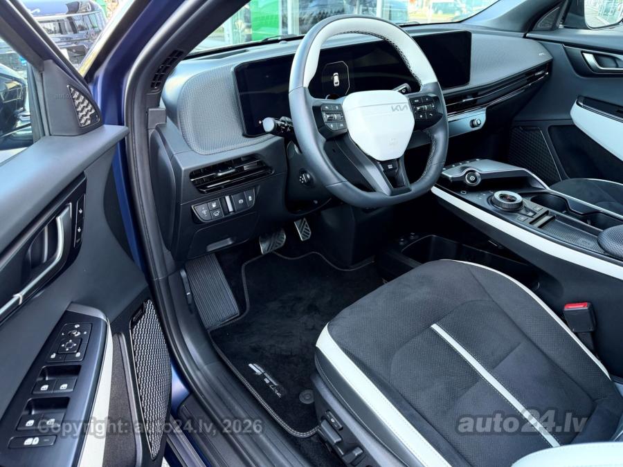 Синий Киа EV6 2025 в Таллин, объемом двигателя 0.00 л и пробегом 53 тыс. км за 48900 €, фото 8 на AUTOMOTO.COM.LV