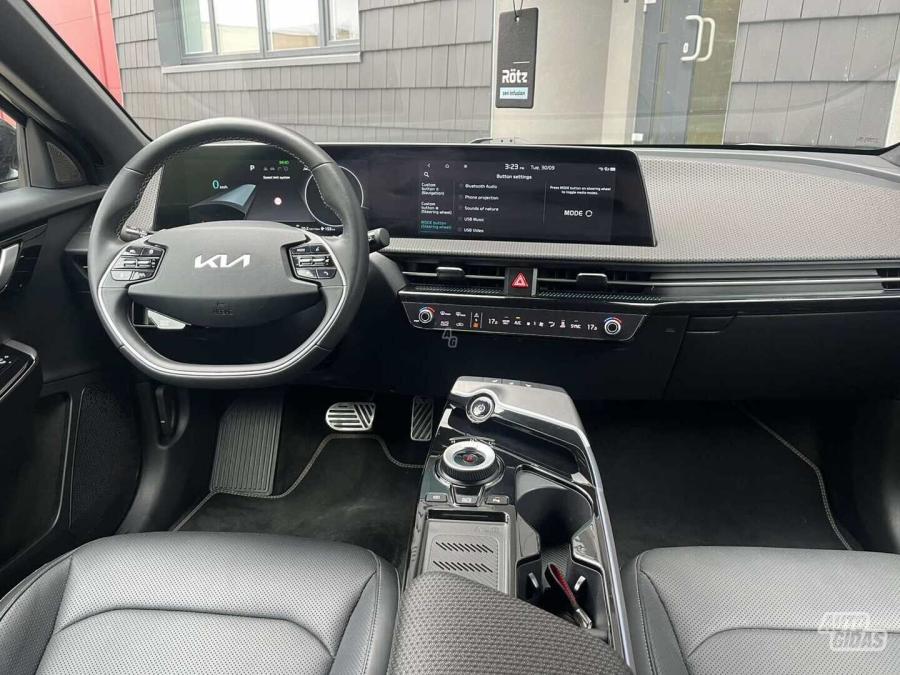 Kia EV6 2022 Kauņa, ar dzinēja tilpumu 0.00 L un nobraukumu 55 tūkst. km par 26900 €, foto 9 vietnē AUTOMOTO.COM.LV