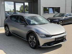 Pelēks Kia EV6 2022 Šauļi, ar dzinēja tilpumu 0.00 L un nobraukumu 61 tūkst. km par 32658 €, foto 4 vietnē AUTOMOTO.COM.LV