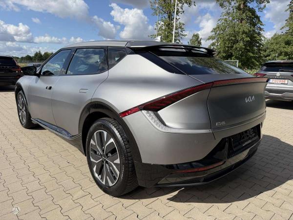 Pelēks Kia EV6 2022 Šauļi, ar dzinēja tilpumu 0.00 L un nobraukumu 61 tūkst. km par 32658 €, foto 9 vietnē AUTOMOTO.COM.LV