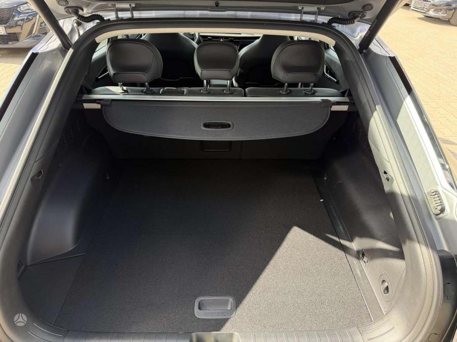 Pelēks Kia EV6 2022 Šauļi, ar dzinēja tilpumu 0.00 L un nobraukumu 61 tūkst. km par 32658 €, foto 25 vietnē AUTOMOTO.COM.LV