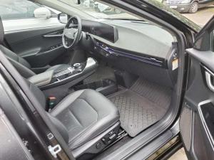 Pelēks Kia EV6 2022 Viļņa, ar dzinēja tilpumu 0.00 L un nobraukumu 90 tūkst. km par 33800 €, foto 4 vietnē AUTOMOTO.COM.LV