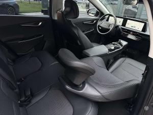 Серый Киа EV6 2023 в Шяуляй, объемом двигателя 0.00 л и пробегом 107 тыс. км за 25900 €, фото 9 на AUTOMOTO.COM.LV