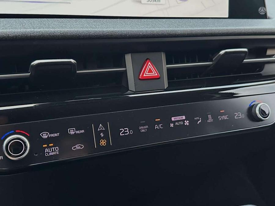 Серый Киа EV6 2023 в Шяуляй, объемом двигателя 0.00 л и пробегом 107 тыс. км за 25900 €, фото 15 на AUTOMOTO.COM.LV