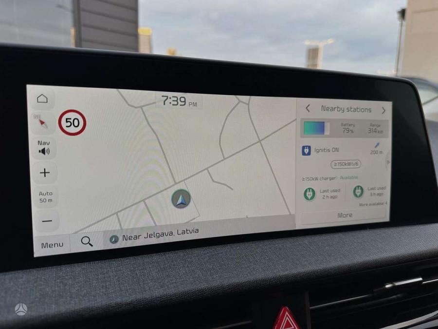 Серый Киа EV6 2023 в Шяуляй, объемом двигателя 0.00 л и пробегом 107 тыс. км за 25900 €, фото 19 на AUTOMOTO.COM.LV
