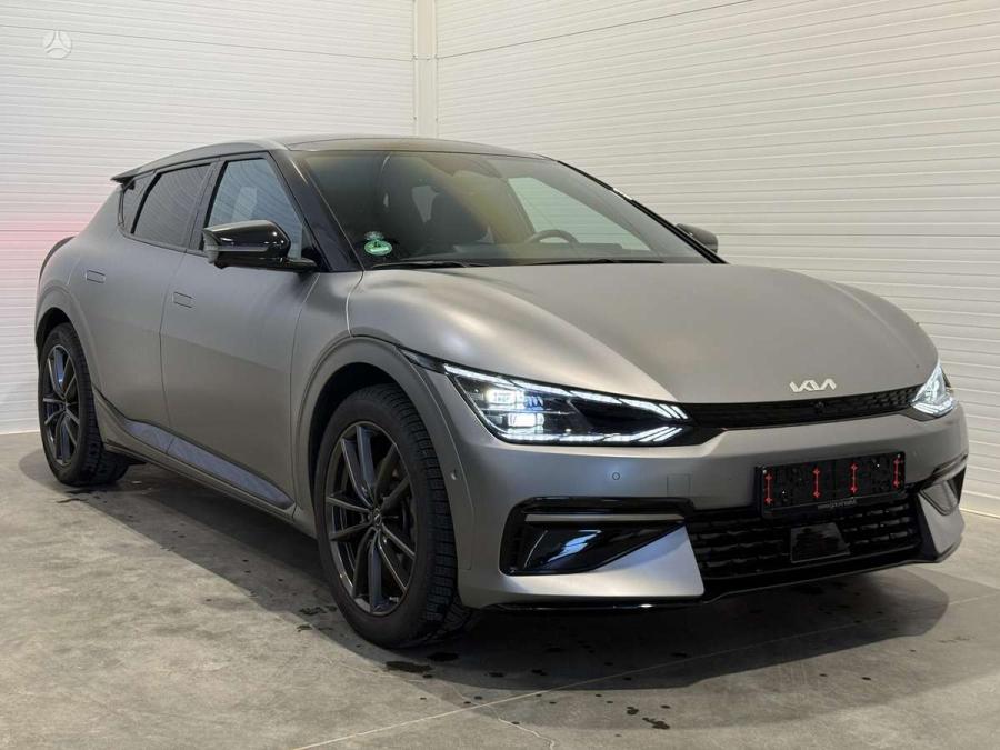 Pelēks Kia EV6 2024 Viļņa, ar dzinēja tilpumu 0.00 L un nobraukumu 20 tūkst. km par 37950 €, foto 4 vietnē AUTOMOTO.COM.LV