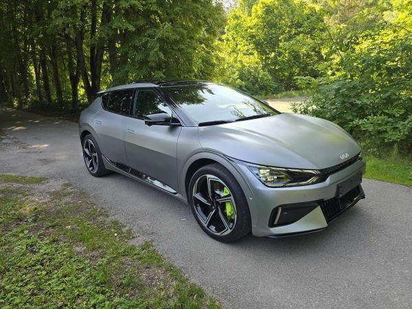 Pelēks Kia EV6 2024 Birštonas, ar dzinēja tilpumu 0.00 L un nobraukumu 28 tūkst. km par 33500 €, foto 2 vietnē AUTOMOTO.COM.LV