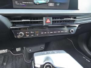 Серый Киа EV6 2024 в Бирштонас, объемом двигателя 0.00 л и пробегом 28 тыс. км за 33500 €, фото 22 на AUTOMOTO.COM.LV