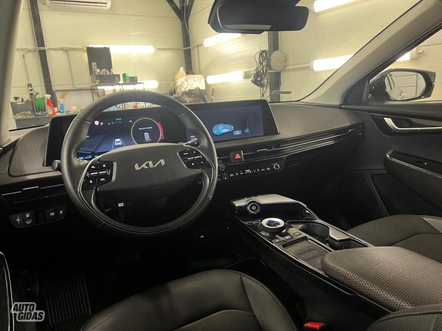 Серый Киа EV6 2024 в Аукштейи Русокай, объемом двигателя 0.00 л и пробегом 193 тыс. км за 22990 €, фото 19 на AUTOMOTO.COM.LV