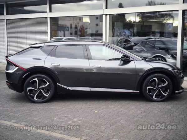 Grey Kia EV6 2022 in Tallinn, with an engine capacity of 0.00 L and mileage of 34 thousand km for 34990 €, photo 11 on AUTOMOTO.COM.LV