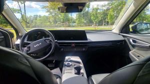 Grey Kia EV6 2022 in Kaunas, with an engine capacity of 0.00 L and mileage of 84 thousand km for 21700 €, photo 17 on AUTOMOTO.COM.LV