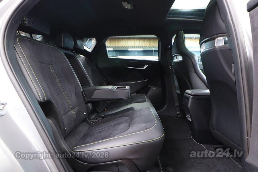Grey Kia EV6 2023 in Tallinn, with an engine capacity of 0.00 L and mileage of 71 thousand km for 42995 €, photo 11 on AUTOMOTO.COM.LV