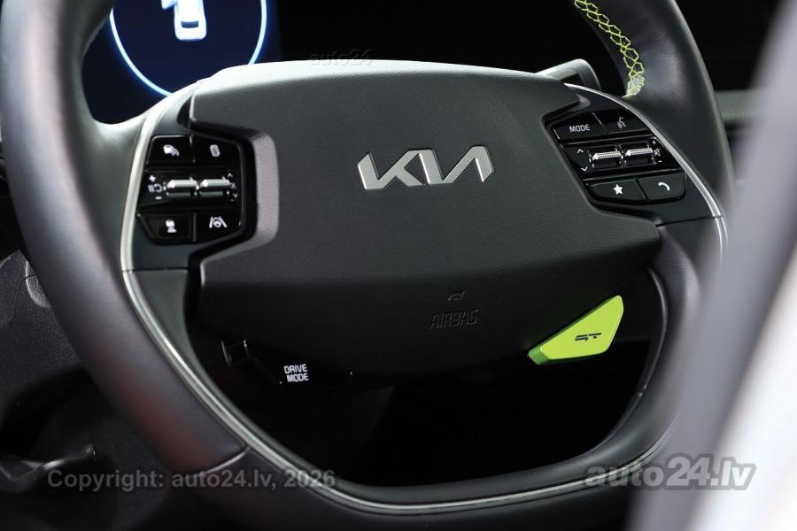 Grey Kia EV6 2023 in Tallinn, with an engine capacity of 0.00 L and mileage of 71 thousand km for 42995 €, photo 20 on AUTOMOTO.COM.LV