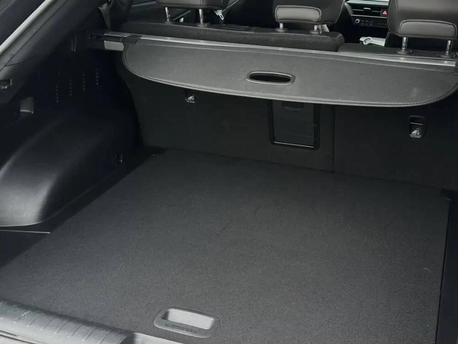Pelēks Kia EV6 2023 Jelgava, ar dzinēja tilpumu 0.00 L un nobraukumu 107 tūkst. km par 27900 €, foto 12 vietnē AUTOMOTO.COM.LV