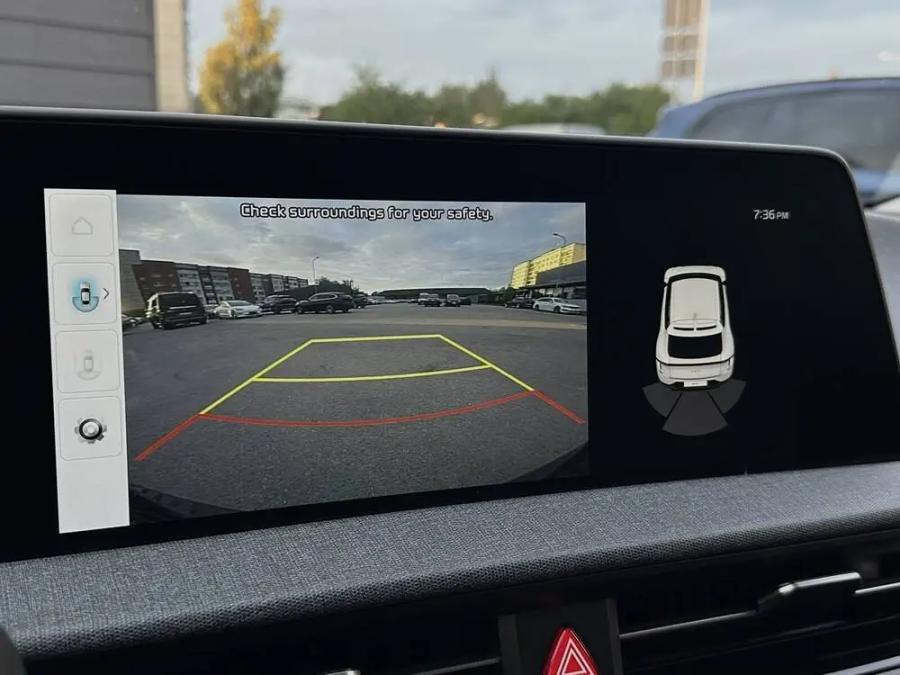 Pelēks Kia EV6 2023 Jelgava, ar dzinēja tilpumu 0.00 L un nobraukumu 107 tūkst. km par 27900 €, foto 17 vietnē AUTOMOTO.COM.LV