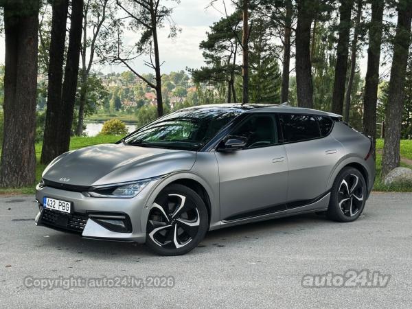 Киа EV6 2023 в Вильянди на AUTOMOTO.COM.LV Серый Киа EV6 2023 в Вильянди, объемом двигателя 0.00 л и пробегом 165 тыс. км за 31500 €, фото 1 на AUTOMOTO.COM.LV