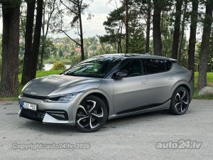Pelēks Kia EV6 2023 Viljandi, ar dzinēja tilpumu 0.00 L un nobraukumu 165 tūkst. km par 31500 €, foto  vietnē AUTOMOTO.COM.LV