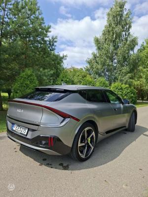 Серый Киа EV6 2023 в Каунас, объемом двигателя 0.00 л и пробегом 48 тыс. км за 34500 €, фото 4 на AUTOMOTO.COM.LV
