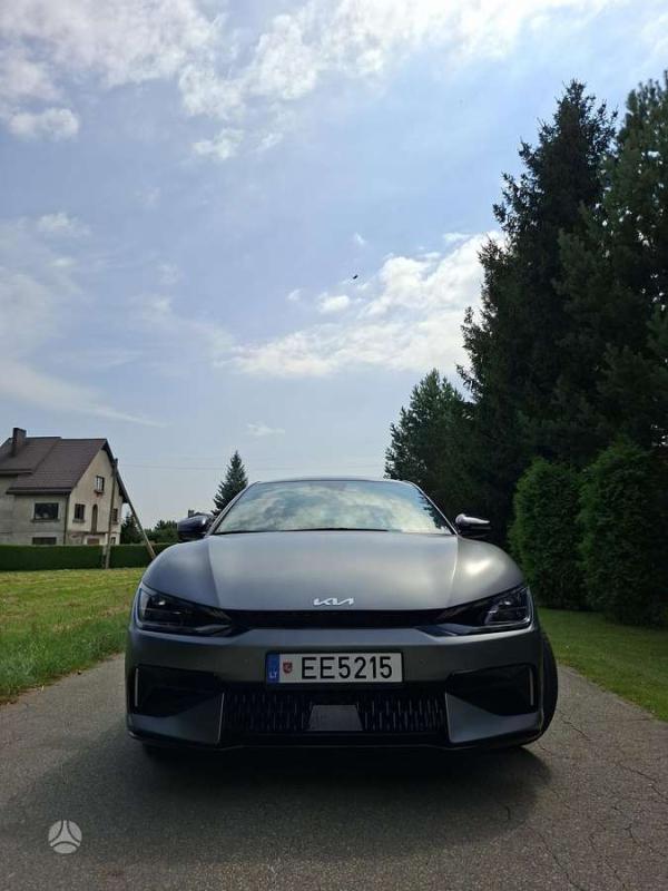 Pelēks Kia EV6 2023 Kauņa, ar dzinēja tilpumu 0.00 L un nobraukumu 48 tūkst. km par 34500 €, foto 8 vietnē AUTOMOTO.COM.LV