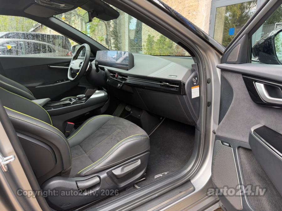 Серый Киа EV6 2023 в Таллин, объемом двигателя 0.00 л и пробегом 119 тыс. км за 35990 €, фото 7 на AUTOMOTO.COM.LV