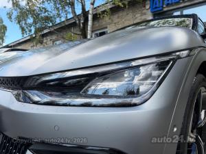 Серый Киа EV6 2023 в Таллин, объемом двигателя 0.00 л и пробегом 119 тыс. км за 35990 €, фото 14 на AUTOMOTO.COM.LV
