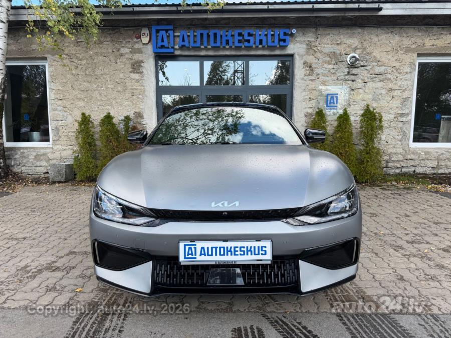 Grey Kia EV6 2023 in Tallinn, with an engine capacity of 0.00 L and mileage of 119 thousand km for 35990 €, photo 18 on AUTOMOTO.COM.LV