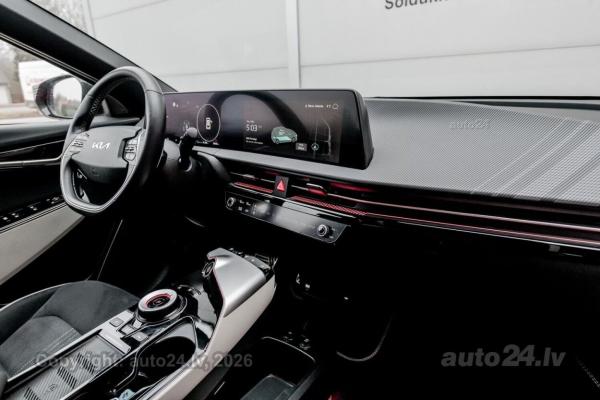 Kia EV6 2022 Pērnava, ar dzinēja tilpumu 0.00 L un nobraukumu 60 tūkst. km par 34900 €, foto 11 vietnē AUTOMOTO.COM.LV