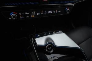 Balts Kia EV6 2021 Jelgava, ar dzinēja tilpumu 0.00 L un nobraukumu 160 tūkst. km par 19900 €, foto 19 vietnē AUTOMOTO.COM.LV
