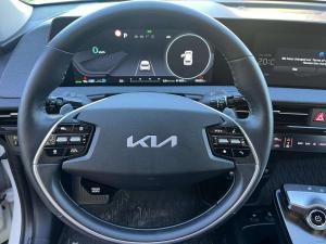 Белый Киа EV6 2023 в Каунас, объемом двигателя 0.00 л и пробегом 47 тыс. км за 17450 €, фото 37 на AUTOMOTO.COM.LV