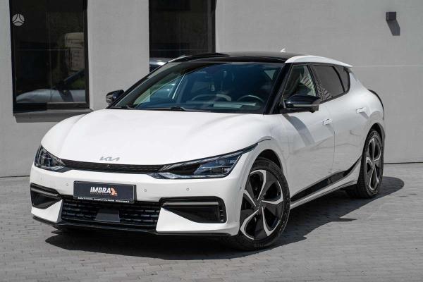 Balts Kia EV6 2023 Kauņa, ar dzinēja tilpumu 0.00 L un nobraukumu 134 tūkst. km par 32000 €, foto 1 vietnē AUTOMOTO.COM.LV
