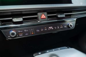 Белый Киа EV6 2023 в Каунас, объемом двигателя 0.00 л и пробегом 134 тыс. км за 32000 €, фото 13 на AUTOMOTO.COM.LV