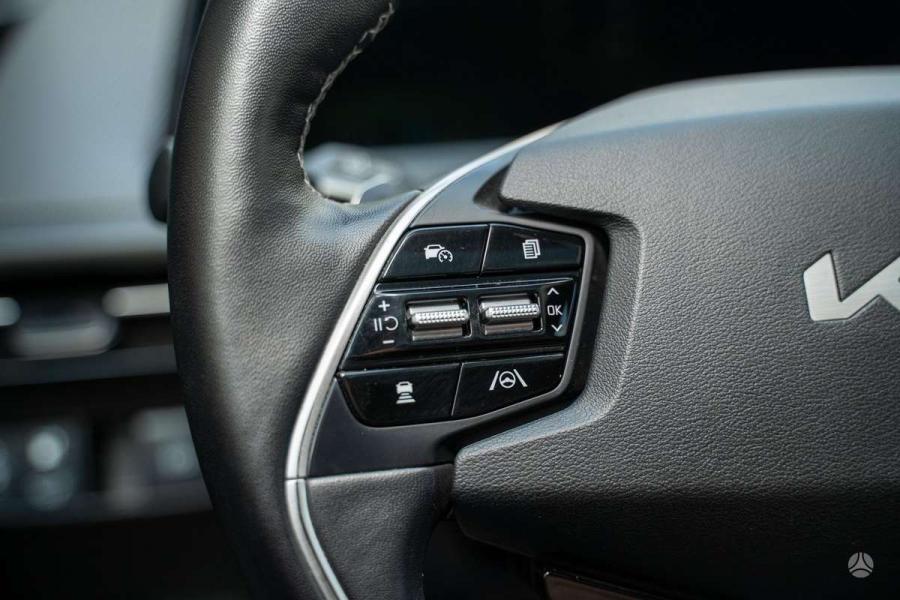 Белый Киа EV6 2023 в Каунас, объемом двигателя 0.00 л и пробегом 134 тыс. км за 32000 €, фото 15 на AUTOMOTO.COM.LV