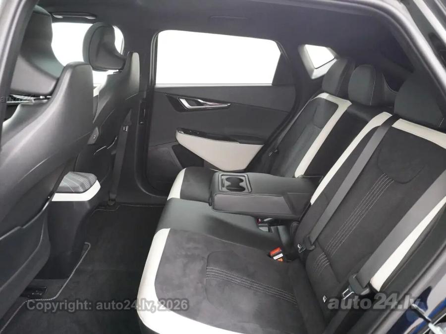 Белый Киа EV6 2022 в Таллин, объемом двигателя 0.00 л и пробегом 71 тыс. км за 36500 €, фото 14 на AUTOMOTO.COM.LV