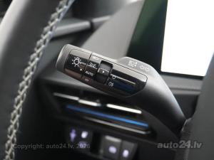 Белый Киа EV6 2022 в Таллин, объемом двигателя 0.00 л и пробегом 71 тыс. км за 36500 €, фото 17 на AUTOMOTO.COM.LV