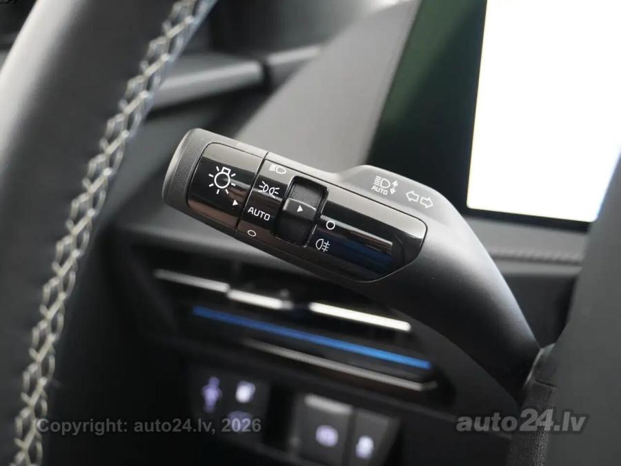 Белый Киа EV6 2022 в Таллин, объемом двигателя 0.00 л и пробегом 71 тыс. км за 36500 €, фото 17 на AUTOMOTO.COM.LV