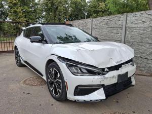 Белый Киа EV6 2022 в Алитус, объемом двигателя 0.00 л и пробегом 95 тыс. км за 15350 €, фото 6 на AUTOMOTO.COM.LV