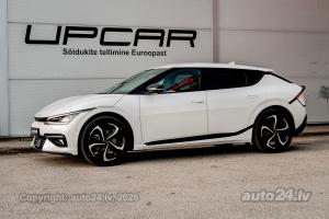 White Kia EV6 2022 in Parnu, with an engine capacity of 0.00 L and mileage of 82 thousand km for 34900 €, photo 4 on AUTOMOTO.COM.LV
